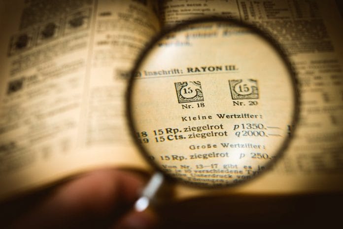 How Does A Magnifying Glass Work The Petri Dish How Does A Magnifying Glass Work The Petri Dish